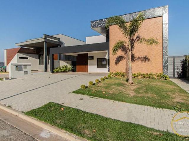 Casa Alto Padrão em Cajuru do Sul, Sorocaba/SP