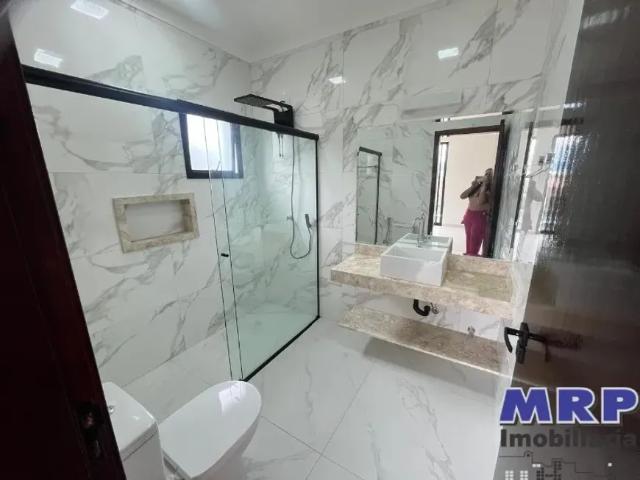Casa alto padrão em Caraguatatuba no bairro Massaguaçu