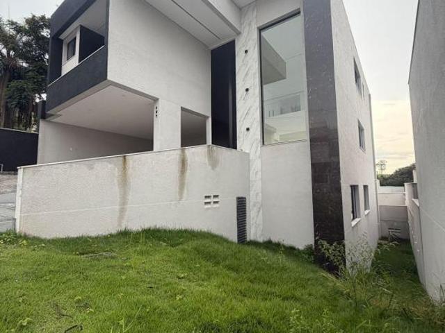 Casa Alto Padrão em Chácara Cotia, Contagem/MG