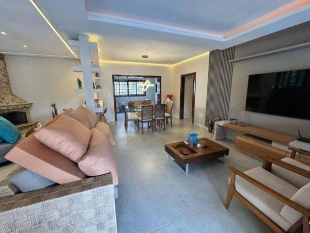 Casa alto padrão em condomínio à venda com 5 suítes no Massaguaçu em Caraguatatuba SP