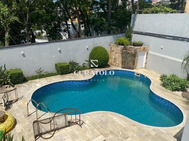 Casa Alto padrão em condomínio à venda com 600 m², 5 quartos e 12 vagas cobertas, em Mogi das Cruzes