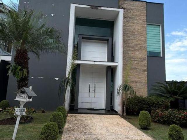Casa Alto Padrão em Condomínio Aruã