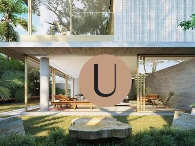 Casa Alto Padrão em condomínio no Jardim Europa 354m2, 3 Suítes, 3 vagas, piscina e quintal