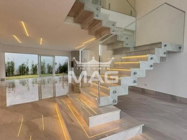 Casa Alto Padrão em Condomínio Reserva Bonvini