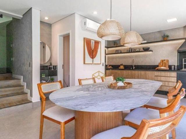 CASA ALTO PADRÃO EM CONSTRUÇÃO À VENDA NO VILLAGE SAINTE HELENE EM SOUSAS