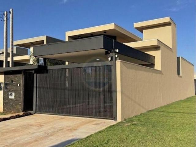 Casa Alto Padrão em Santa Fé, Dourados/MS