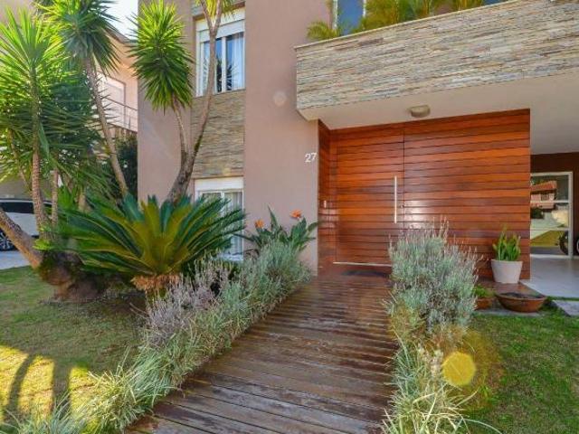 CASA ALTO PADRÃO EM SANTA FELICIDADE | CONDOMÍNIO FECHADO | 4 QUARTOS COM 3 SUÍTES