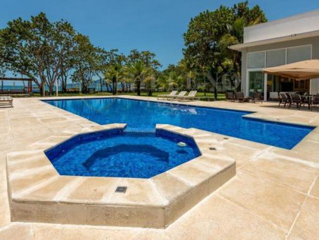 Casa Alto Padrão em Tenório, Ubatuba/SP