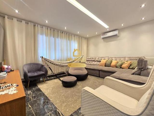 Casa Alto Padrão em Vila Augusta, Guarulhos/SP