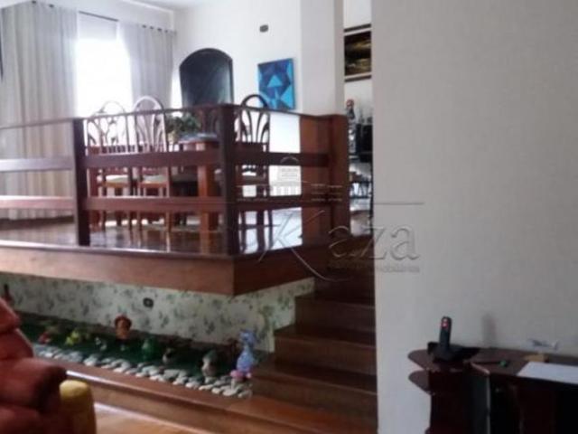 Casa Alto padrão Jardim Satélite 5 Dormitórios 300m² Aceita Permuta