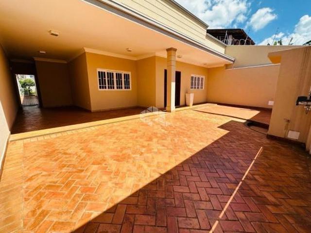 Casa Alto Padrão Lazer Completo no Jardim Santa Luzia 5 Dorm Piscina Aquecida