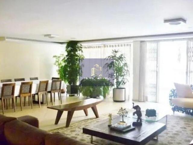 Casa Alto Padrão para alugar no Campo belo!