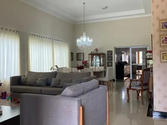 Casa Alto Padrão para Alugar – Sofisticação, Conforto e Tecnologia