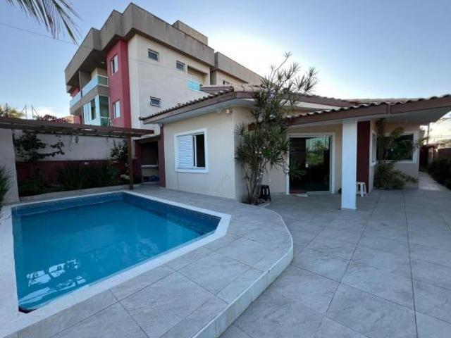 Casa Alto Padrão para Venda em Itanhaém, Cibratel 2, 4 dormitórios, 4 suítes, 1 banheiro, 4 vagas