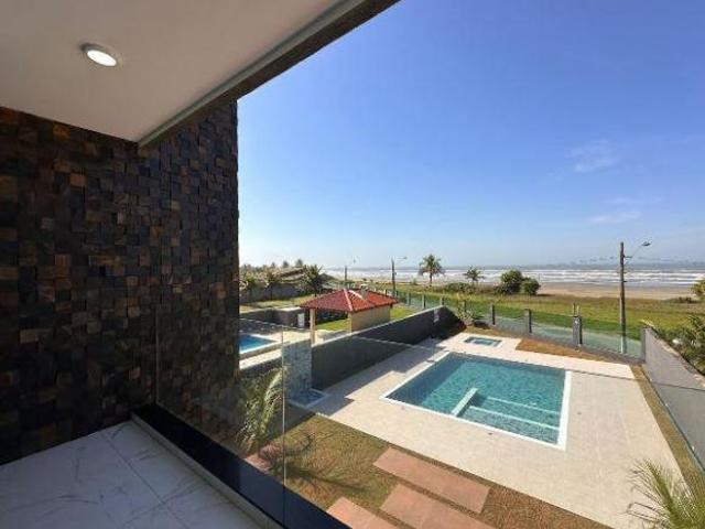 Casa Alto Padrão para Venda em Itanhaém, Belize, 4 dormitórios, 3 suítes, 2 banheiros, 5 vagas