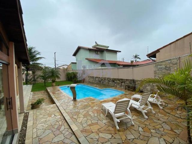 Casa Alto Padrão para Venda em Itanhaém, Praia dos Sonhos, 4 dormitórios, 1 suíte, 4 banheiros, 6 va