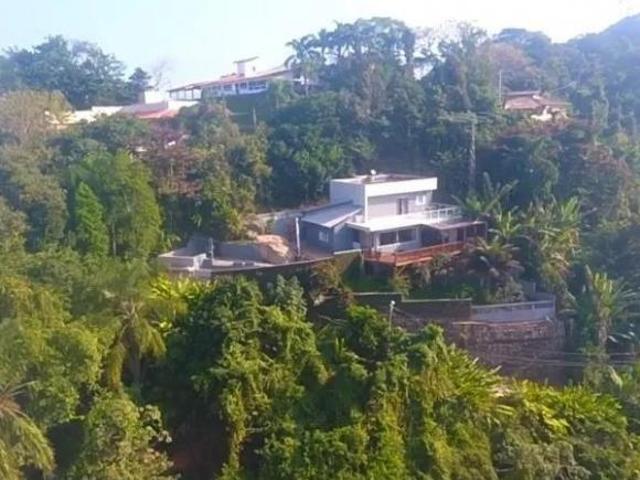 Casa Alto Padrão para Venda em Itanhaém, Praia dos Sonhos, 3 dormitórios, 1 suíte, 3 banheiros, 2 va