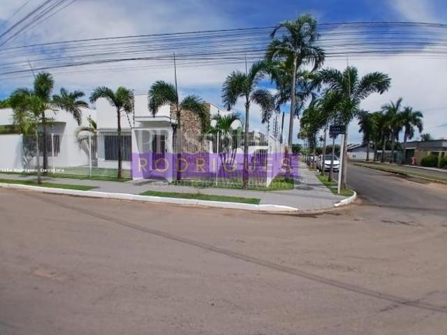 Casa Alto Padrão para Venda em Lucas do Rio Verde, Bairro Bandeirantes, 3 dormitórios, 2 suítes, 3 b