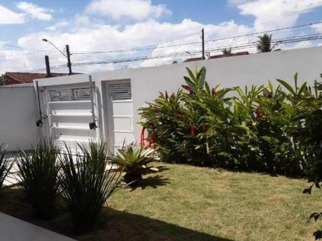 Casa Alto Padrão para Venda em Peruíbe, Oasis, 5 dormitórios, 3 suítes, 1 banheiro, 2 vagas