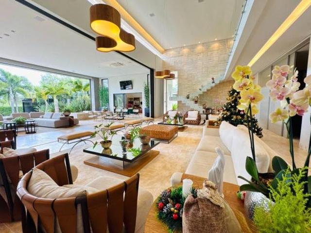 casa alto padrão park way dentro de condominio aceita financiamento e fgts