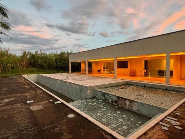 Casa alto padrão Park way