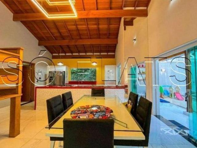 Casa alto padrão Serra da Cantareira 4 suítes | Natureza, piscina e 1000m² terreno
