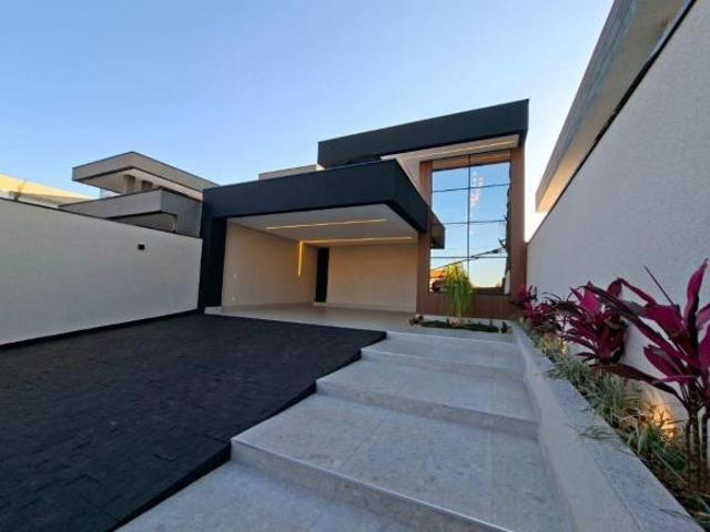 CASA ALTO PADRÃO VICENTE PIRES 4 QUARTOS CLOSET NASCENTE PAISAGISMO PISCINA AQUECIDA NÃO FINANCIA