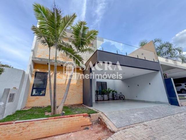CASA ALTO PADRÃO 03 SUÍTES COM LAZER EM ARNIQUEIRAS!