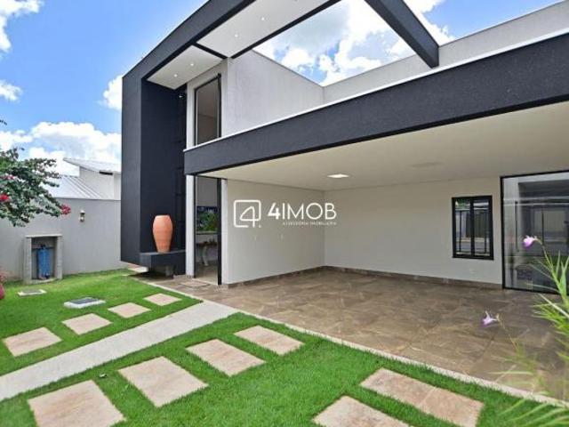 CASA ALTO PADRÃO, 2 PAVIMENTOS, 3 SUITES, ÁREA LAZER INTEGRADA