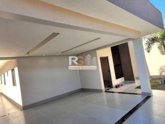 Casa Alto Padrão, 3 qrtos suite, closet, piscina, Vila Verde