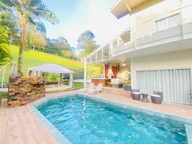 Casa Alto Padrão