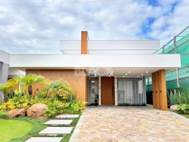 Casa alto padrão 4 Suítes fundos lago no Reserva das Águas Torres RS