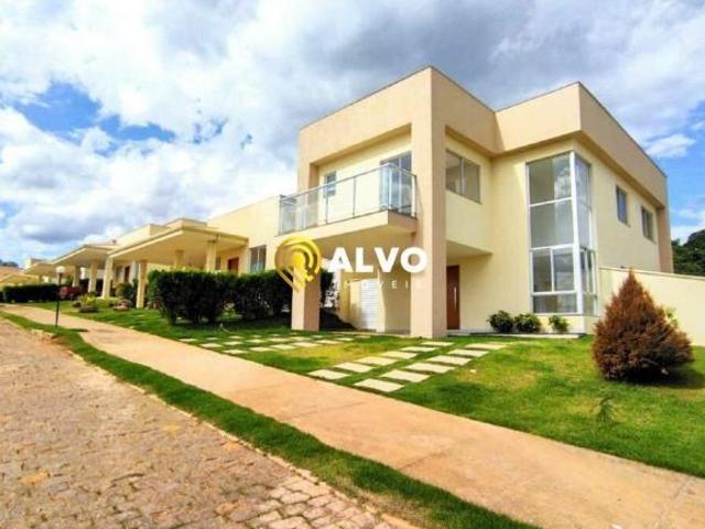 Casa alto padrão 4 quartos 2 suítes com vista para lagoa central!