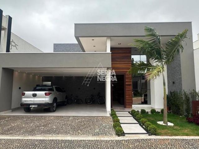 CASA ALTO PADRÃO 4 QUARTOS ÁREA DE LAZER CONDOMINIO FECHADO PONTE ALTA GAMA DF