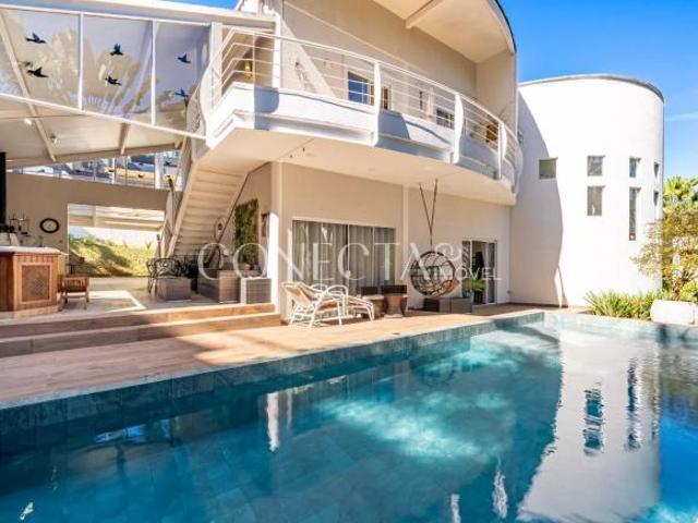 Casa Alto Padrão