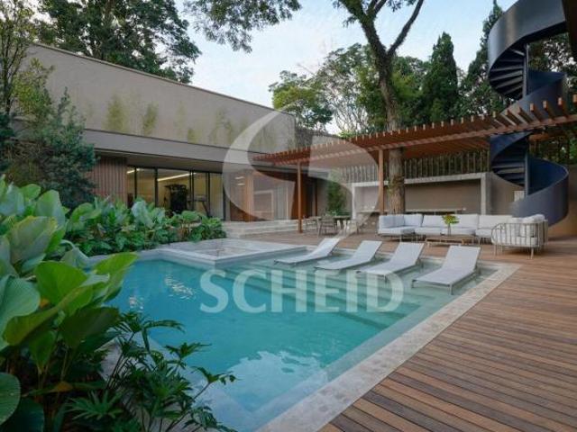 Casa Alto Padrão