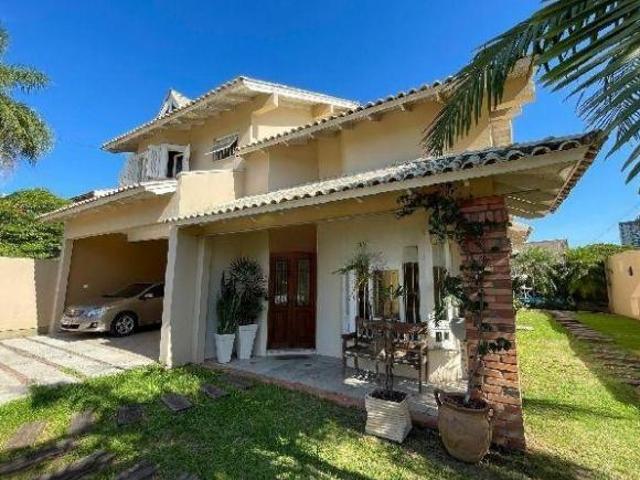 Casa alto padrão