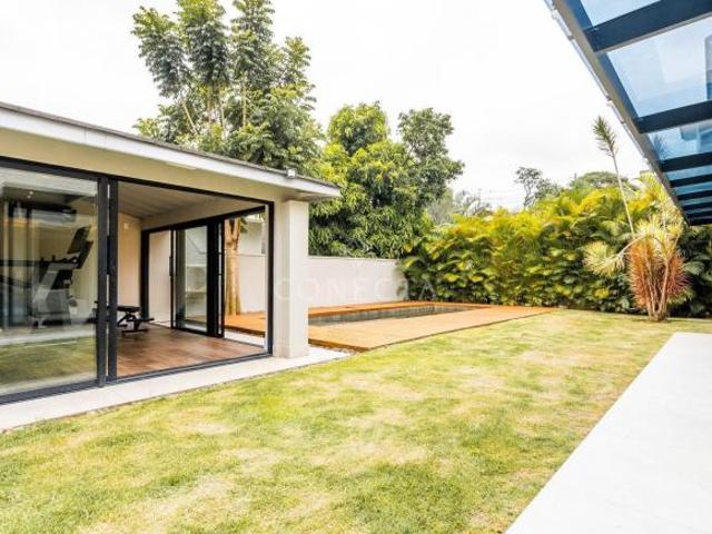 Casa Alto Padrão