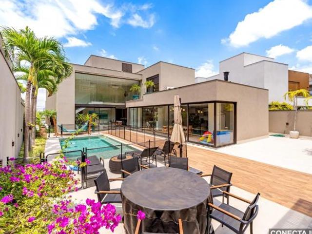 Casa Alto Padrão