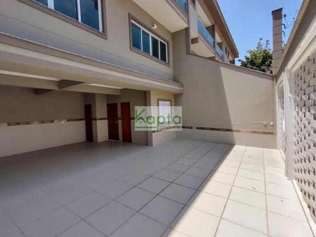 Casa Alto Padrão com 2 pavimentos, 3 dormitorios, 4 bnheiros, 5 vagas, a venda no Parque São Domingo