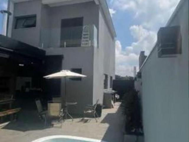 Casa Alto Padrão em Horto Florestal, Sorocaba/SP