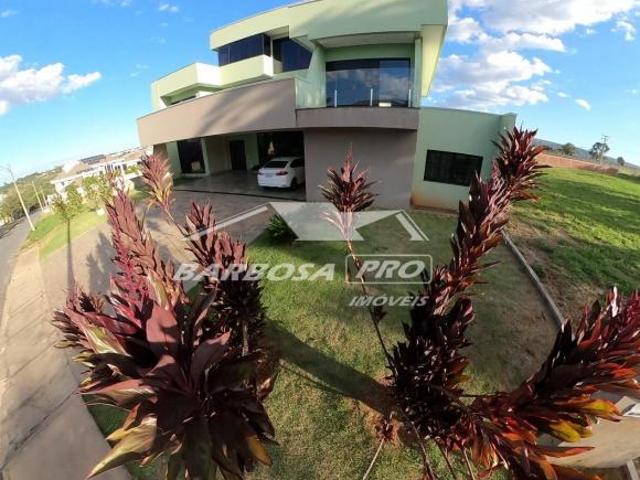 Casa alto padrão para venda em condomínio Aldeia das Termas em Caldas Novas