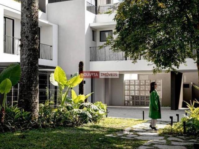 CASA ALTO PADRAO MOBILIADA EM CONDOMINIO