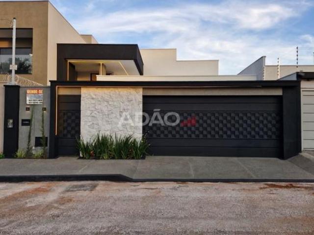 CASA ALTO PADRAO MOINHO DOS VENTOS Casa de Rua com 3 Quarto s por R$ 1350000.00 no setor Moinho dos
