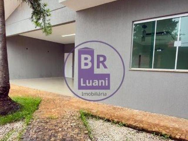Casa alto padrao com 3 dormitorios /sendo 1 suite master com closet e hidromassagem