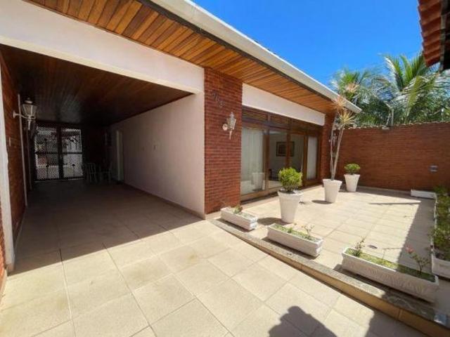 Casa Alto Padrao 100 mts do Mar