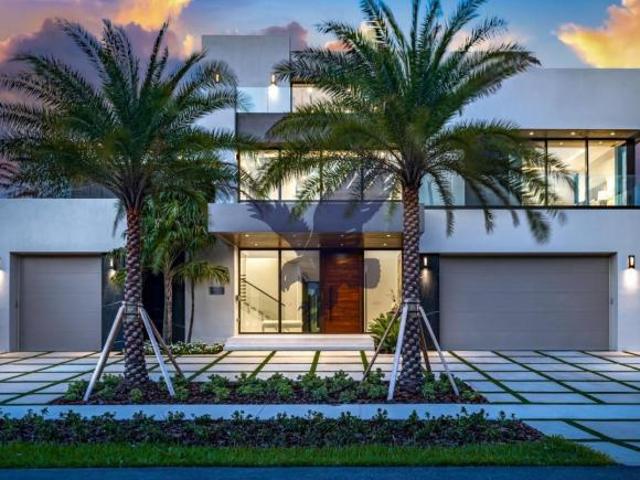 Casa altíssimo padrão a venda 4 quartos suítes em Fort Lauderdale/EUA