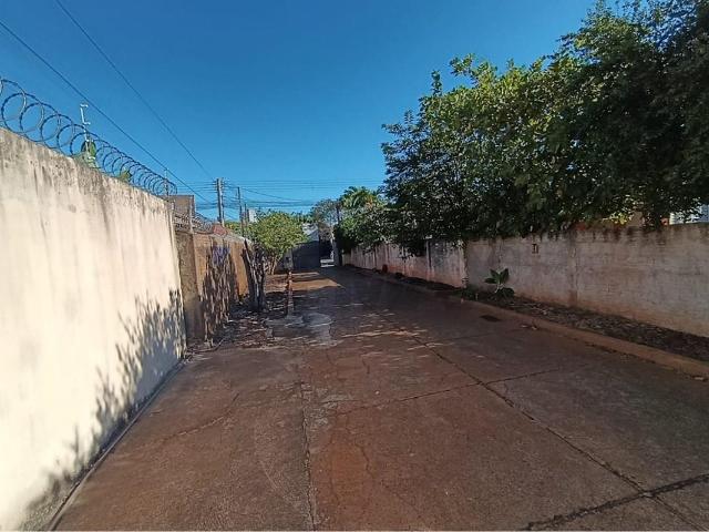 Casa Alugar, 4 Dormitórios localizado em Centro, Três Lagoas, Mato Grosso do Sul, 79600070 | Brasil