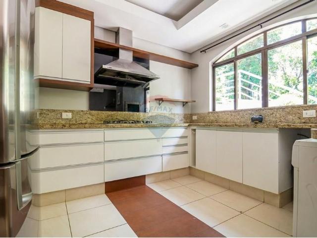 Casa Alugar, 2 Dormitórios localizado em Centro, Lages, Santa Catarina, 88501053 | Brasil