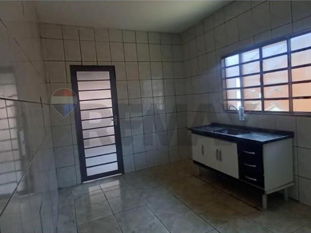 Casa Alugar, 2 Dormitórios localizado em Jardim Santa Cecília, Mogi Guaçu, São Paulo, 13848 430 | Brasil